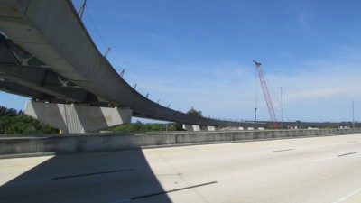 433880-1-52-01 Gateway Expressway